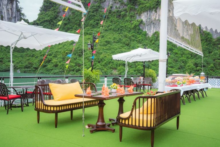 Apollo Premium Cruise Halong Bay Day Tour | 6-Hour Luxury Cruise from Hanoi